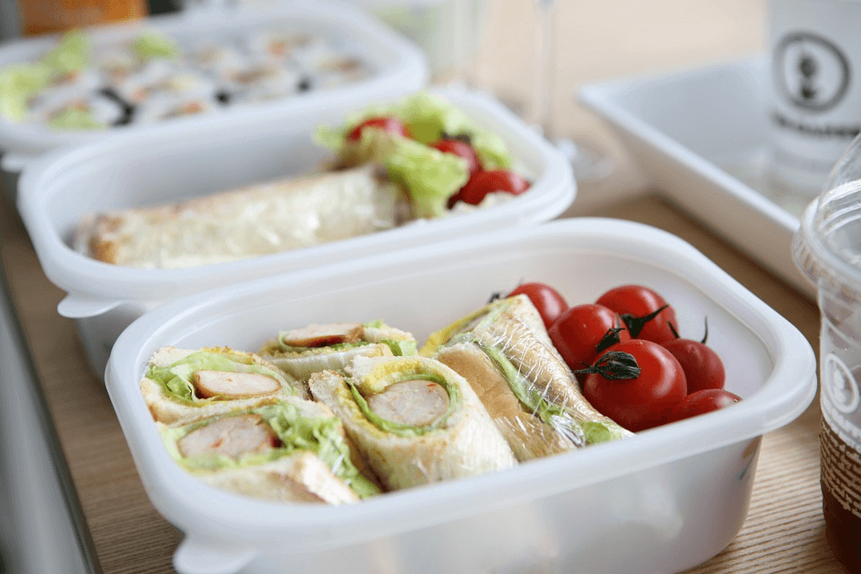 5 Benefits of Bringing Your Own Lunch to Work – Prime Line Retail